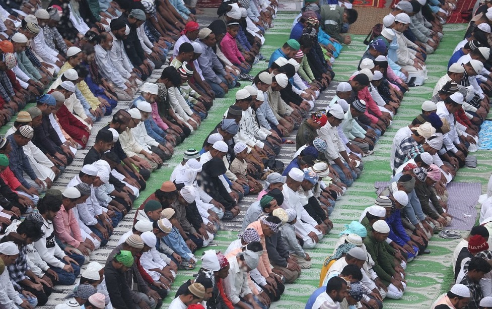 Celebrating Eid: Traditions, Significance, and Festivities